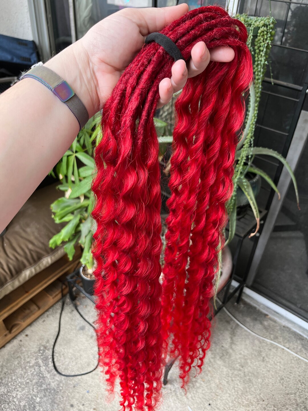 Burgundy to Red Ombre Wavy Dread Extensions | Synthetic Dreadlock ...