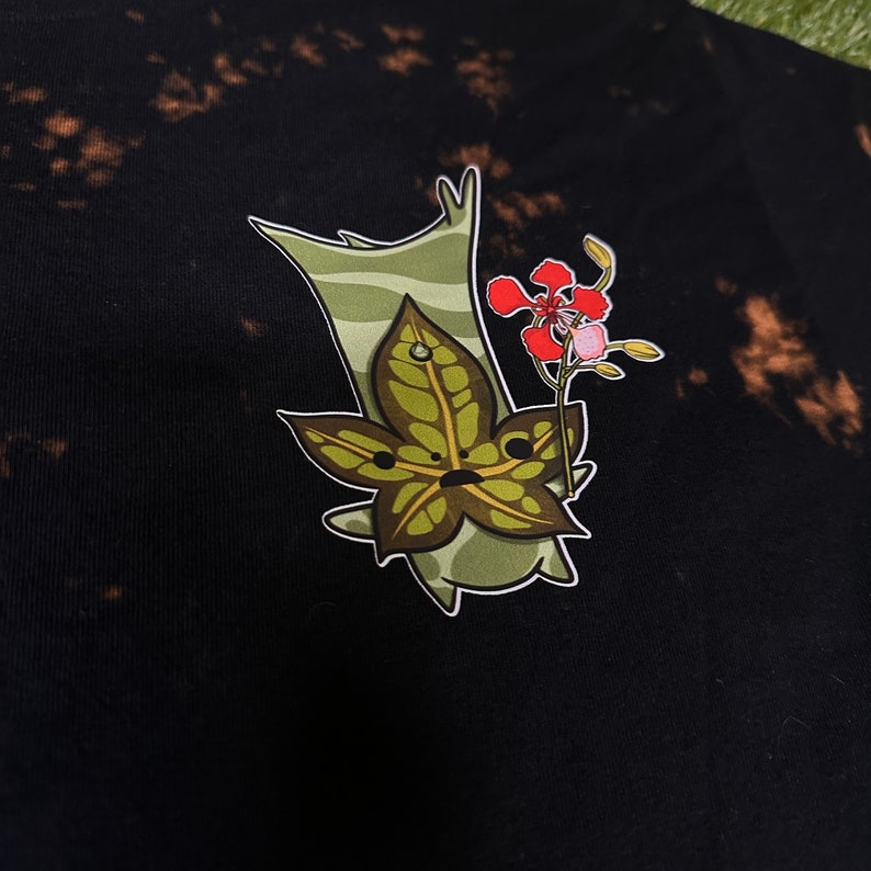 Crop Top Tree-like Creature TOTK #1- Reverse Black Tiedye - Etsy