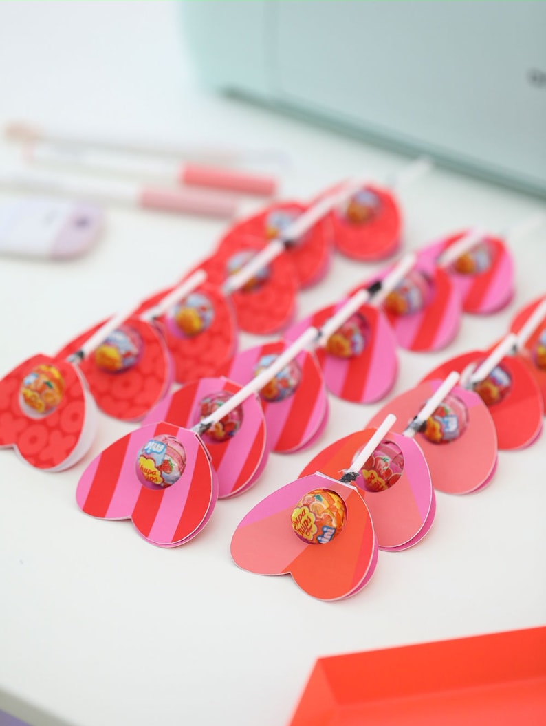 Printable & Cut File: Valentine's Day Heart Lollipop Holder (cricut ...