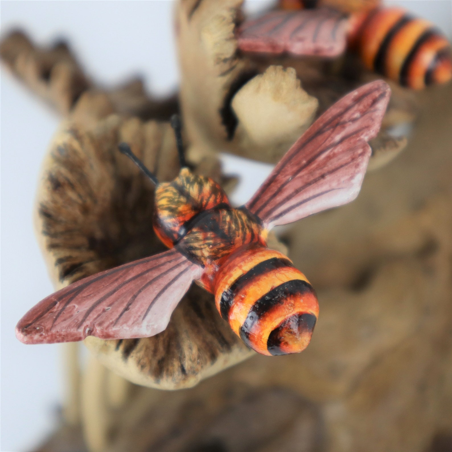 Hanging Red Bees Sculpture, Mushroom Art Deco, Wall Deco, Wood Carving ...