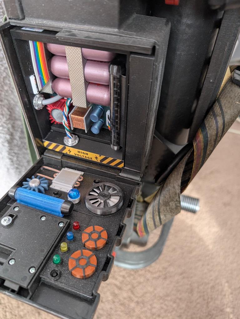 Ghostbusters Plasma Series Spengler’s Proton Pack Power Cell Door ...