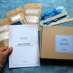 Natural Indigo Dye Kit: Fructose Vat, DIY Blue Color (with Instruction ...