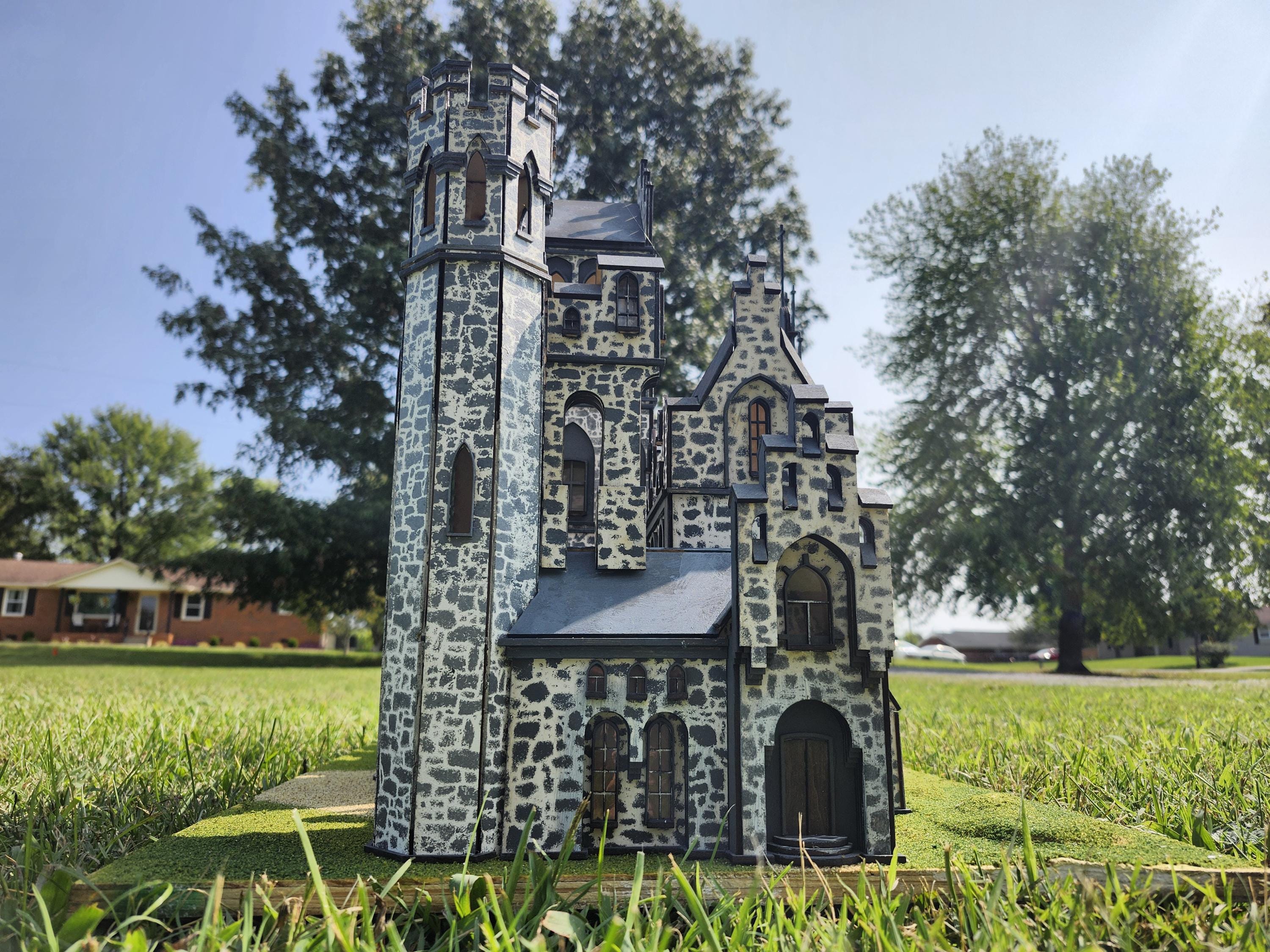 Laser Cut Gothic Castle Model SVG: 28mm Scale DIY Kit With Stonework ...