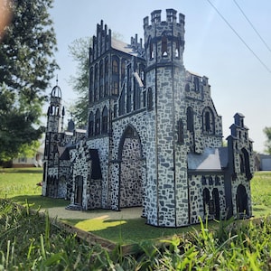 Laser Cut Gothic Castle Model SVG: 28mm Scale DIY Kit With Stonework ...