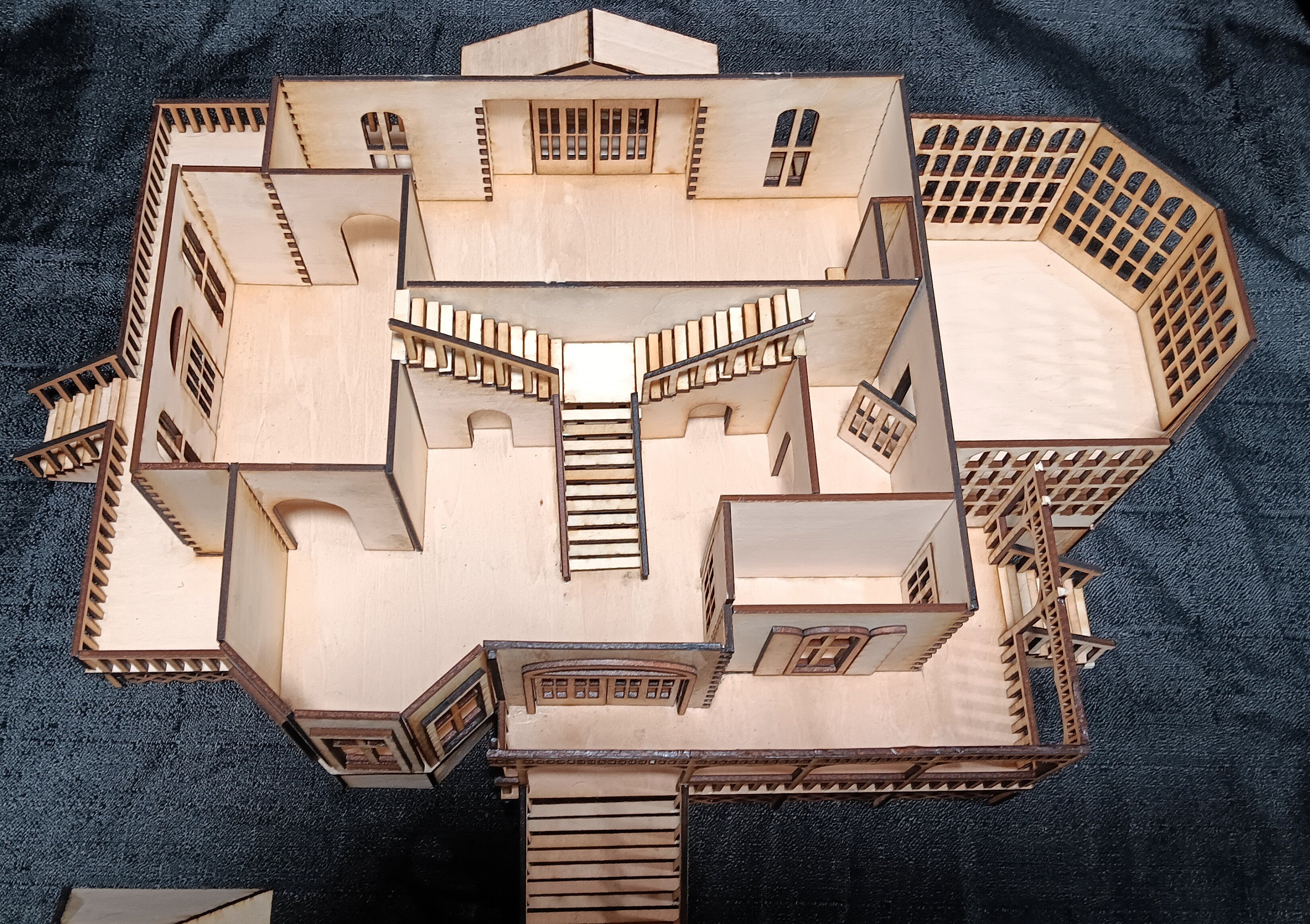 Grand manoir victorien / Maison hantée Laser Cut Miniature Model Plans ...