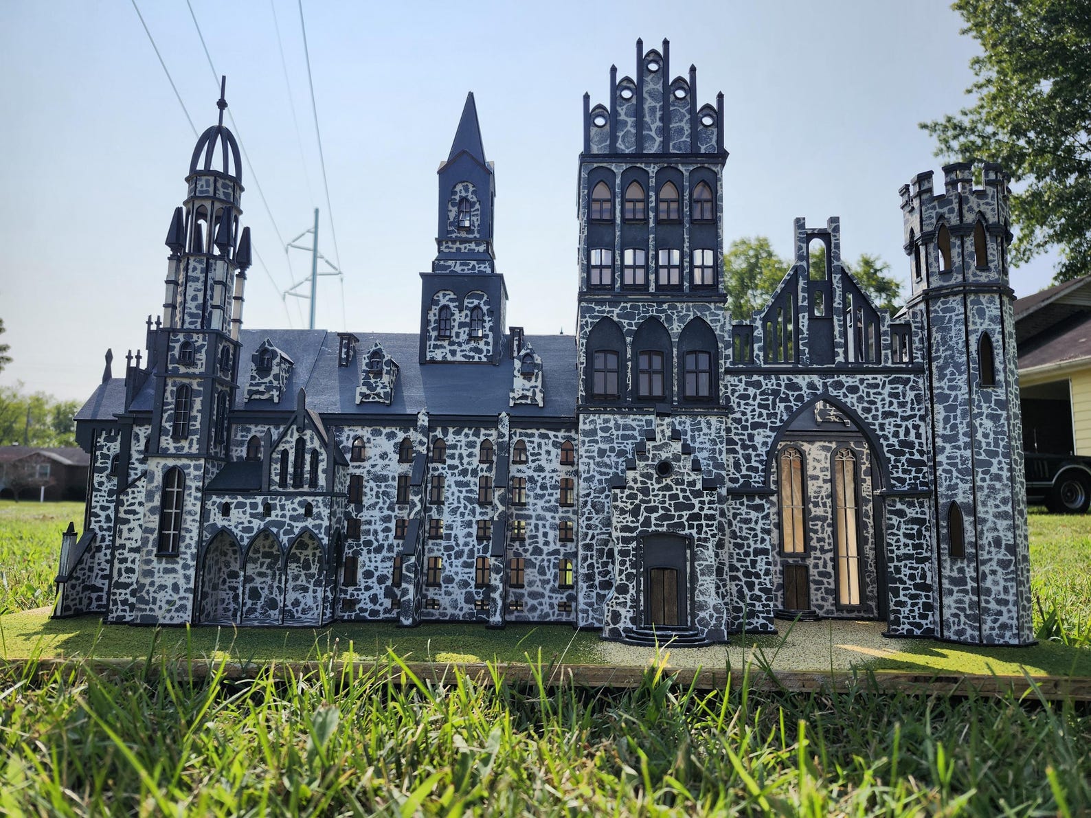 Laser Cut Gothic Castle Model SVG: 28mm Scale DIY Kit With Stonework ...