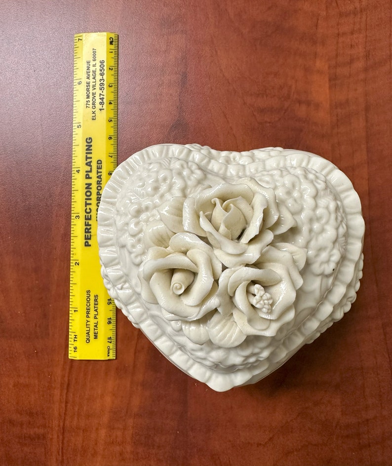 Heart Shaped Trinket Box With Roses - Etsy