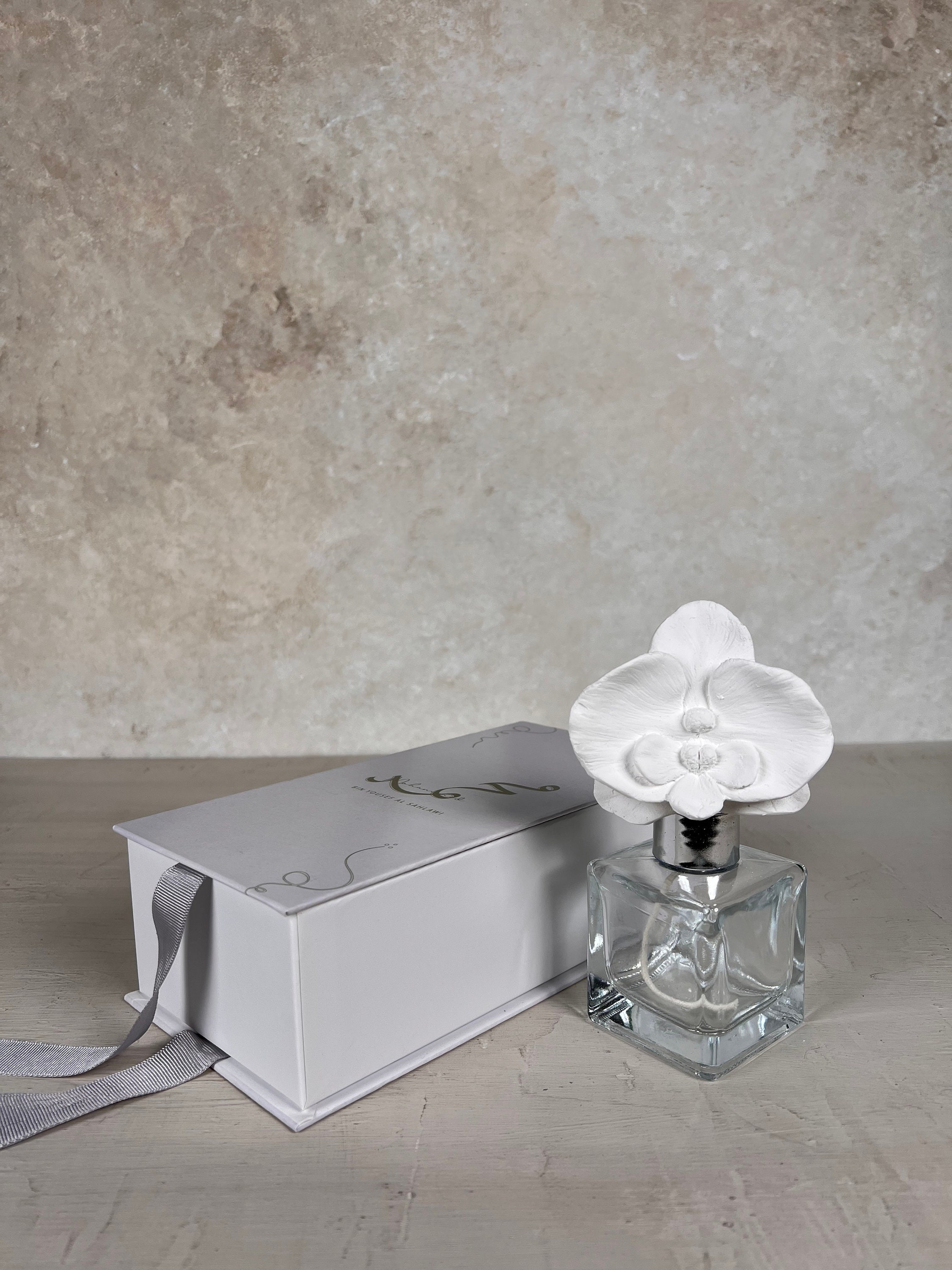 Diffuser 100cc With Flower Sticks in Personalized Design Box for ...