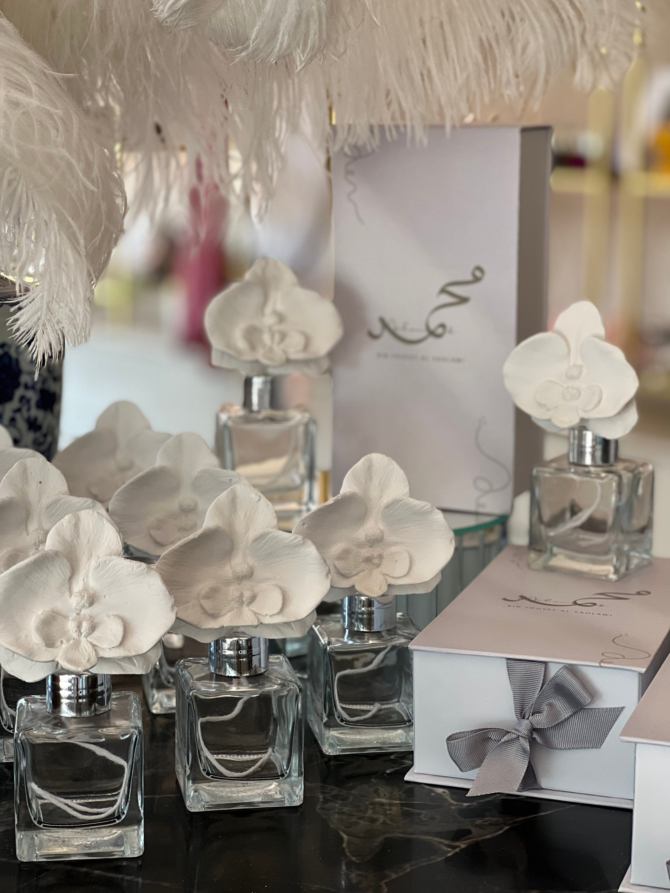 Diffuser 100cc With Flower Sticks in Personalized Design Box - Etsy