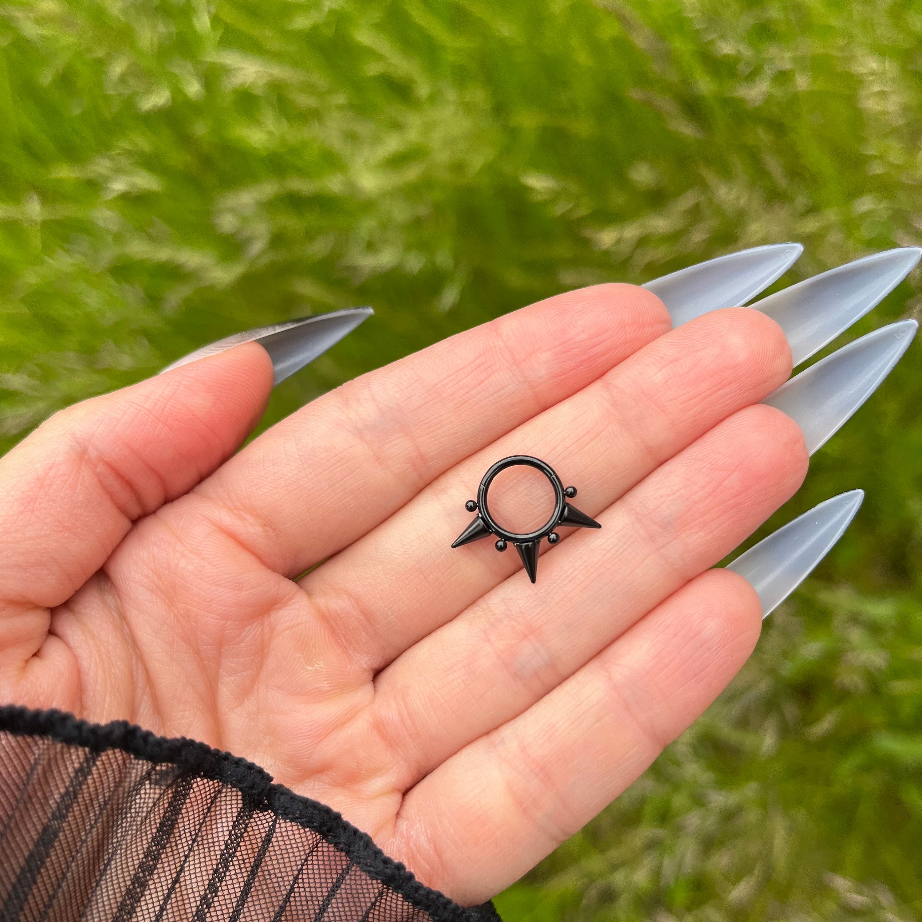 Spiky Septum Piercing Septum Clicker Nose Ring Titanium Septum Hoop Black Hinged Nose Ring 16G 1.2mm 8mm Spike Gothic Nose Hoop Etsy