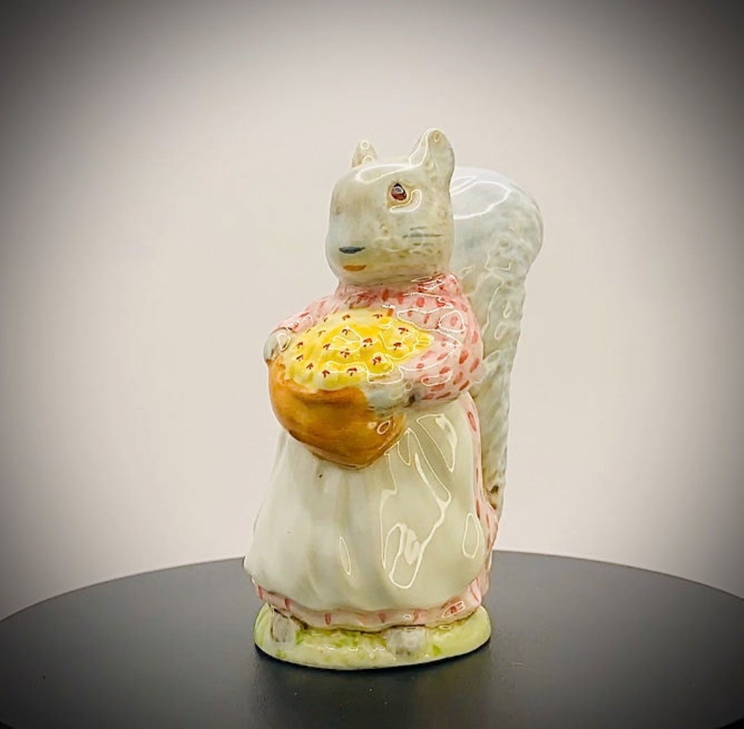 Very Nice - GOLD OVAL - Beatrix Potter Goody Tiptoes, Beswick England ...