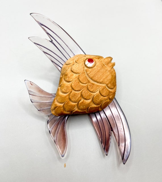 Vintage Carved Wood and Lucite Big Angel Fish Brooch … - Gem