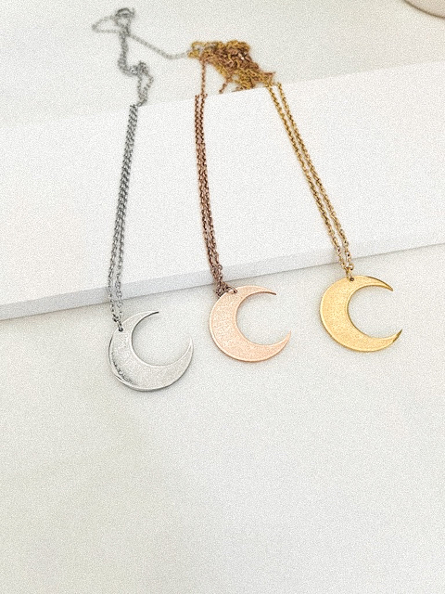 Crescent Moon Ayat Ul Kursi Necklace: 18K Gold-plated - Etsy