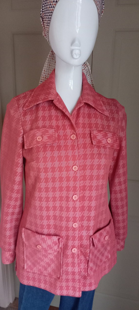 1970s Coral Nylon Safari Jacket with Dagger Collar - Gem