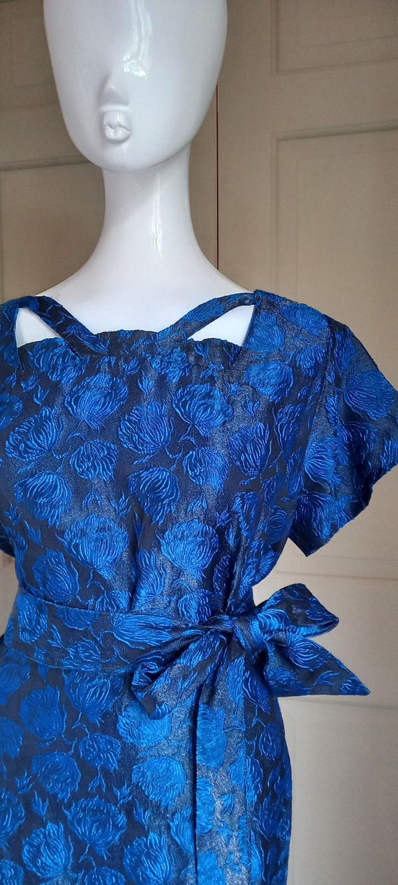 1960s Vintage 60s Cobalt Blue Rose Floral Print Cockt… - Gem