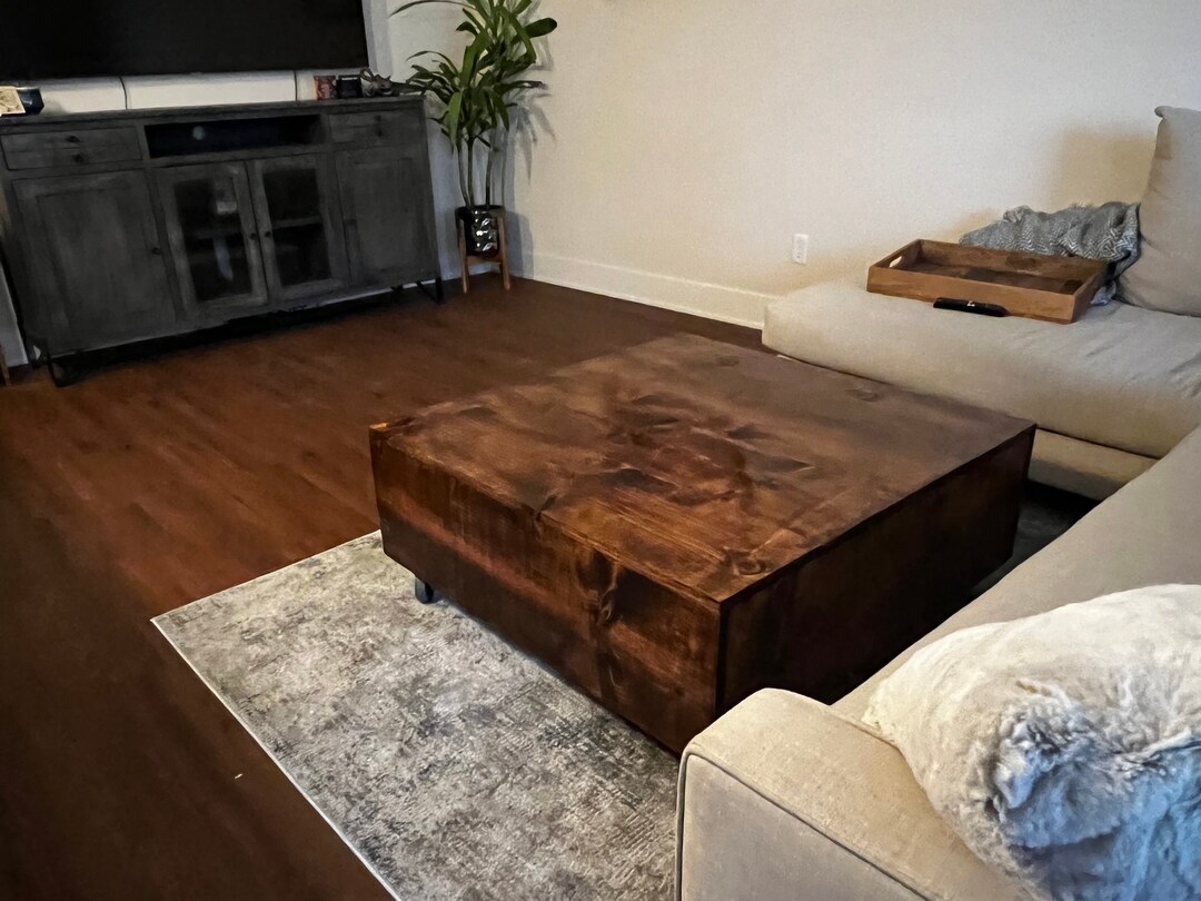 Rustic Barnhouse Style Coffee Table - Etsy
