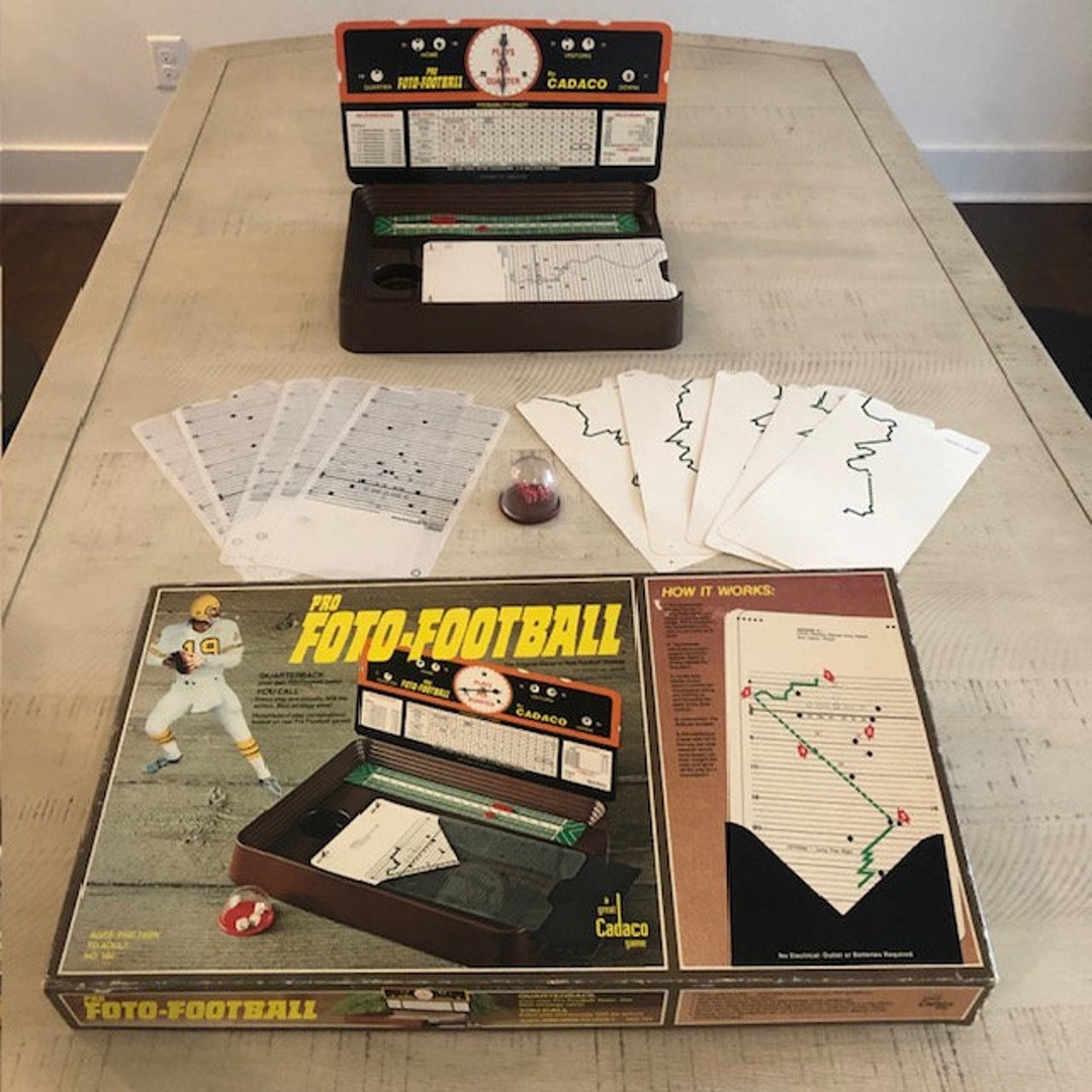 Rare, Vintage 1977 Cadaco Pro Foto-football - Etsy
