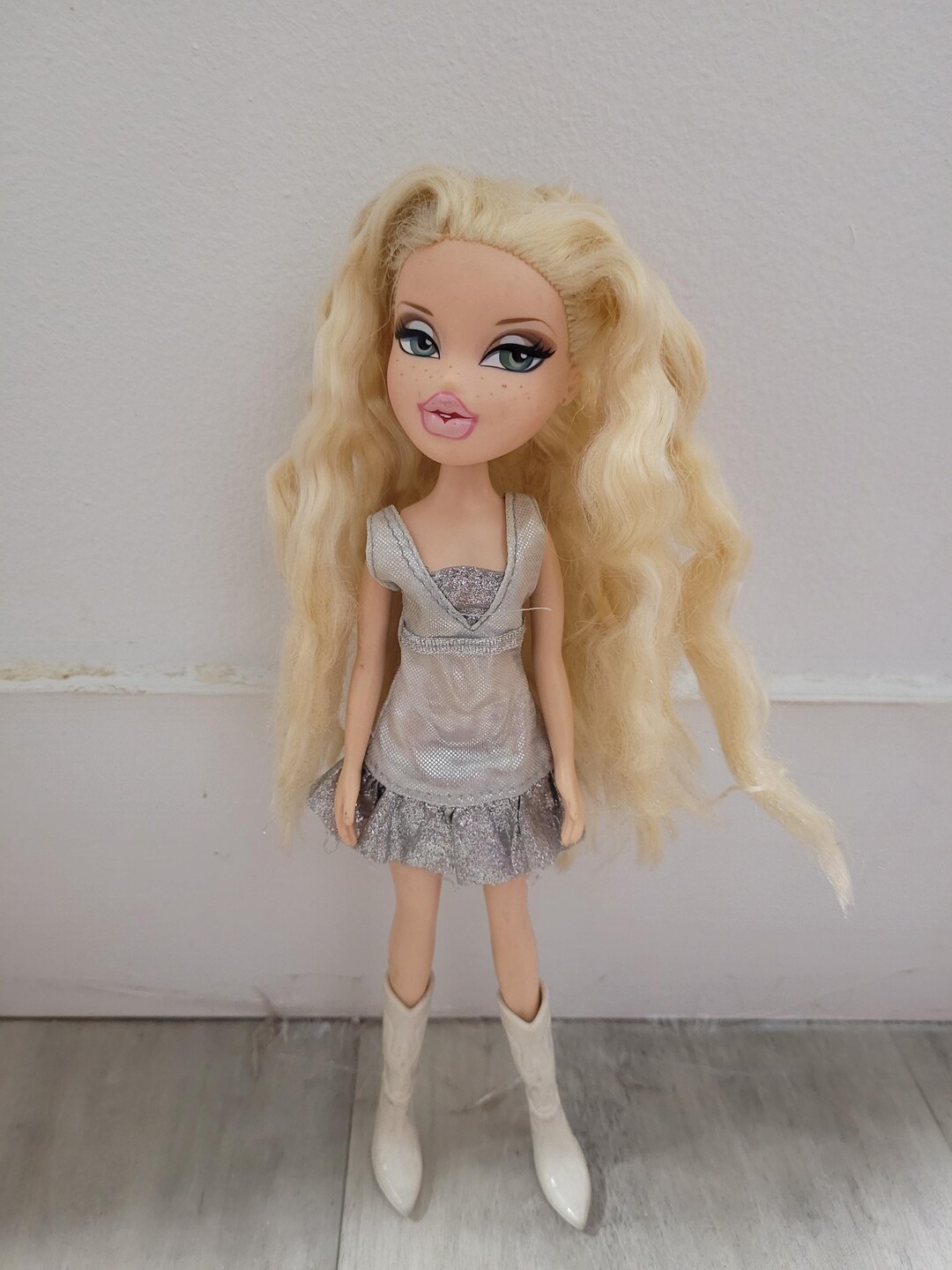 Vintage Item. Original MGA Bratz Doll. Bratz Xpress It Rina Doll. - Etsy