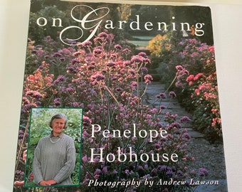 Penelope Hobhouse's Gardening Through the Ages (1992). Vintage ...