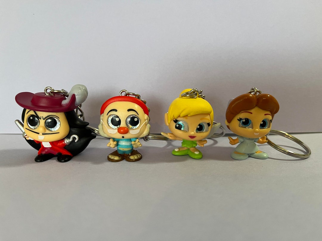 Peter Pan - Disney Doorable Keychain - Etsy