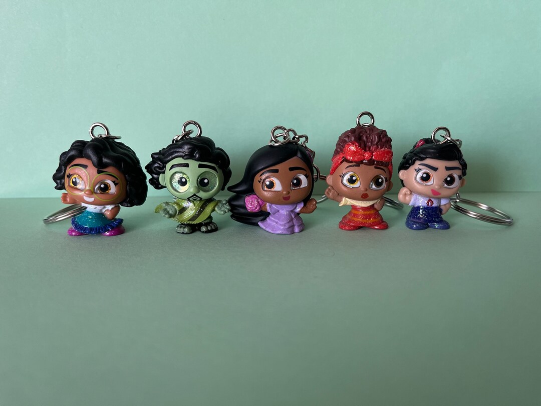Encanto - Disney Doorable Keychains - Etsy