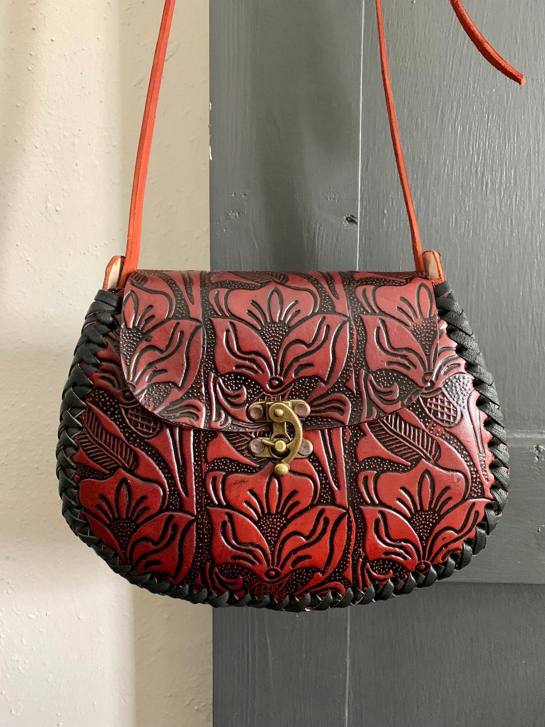 Hand-tooled Embossed Mexican Leather Floral Purse / Handmade Leather ...