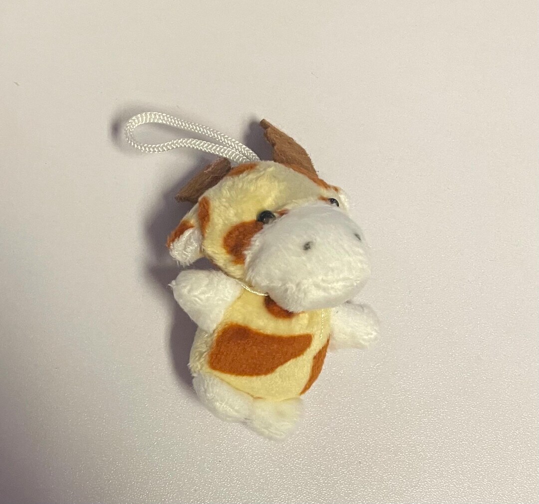 Giraffe Plush Keychain - Etsy