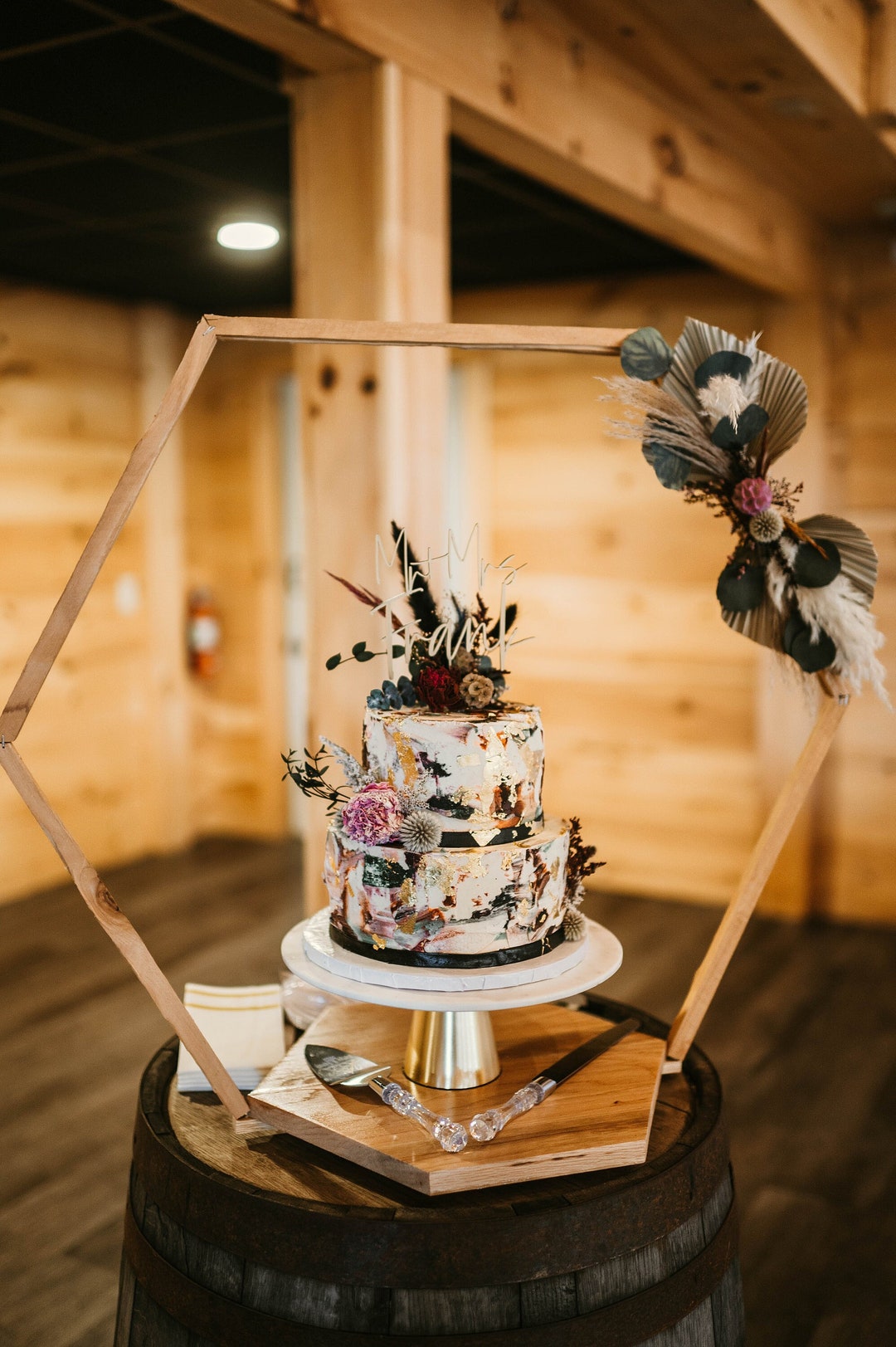 Wedding Cake Arch Hexagon Stand for Any Small to Medium Wedding Cake ...