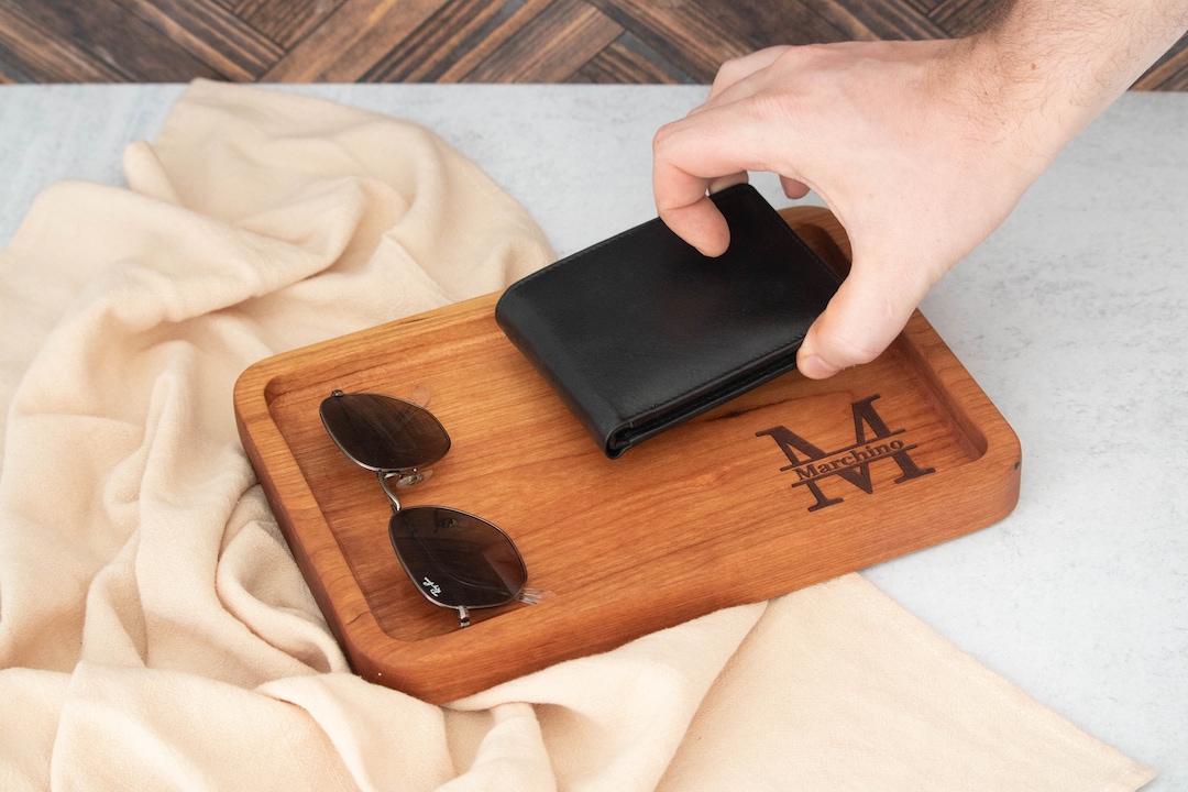 Personalized Wooden Valet Tray: Handcrafted Monogram Desk Organizer - Etsy