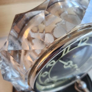 MCM Mechanical Glass Mantle Clock, Majak Desk Clock, Bakelite Base ...