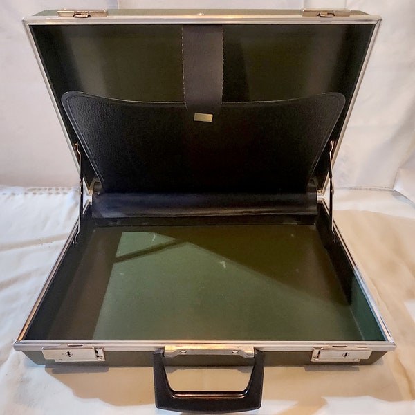 Vintage Briefcase - Etsy