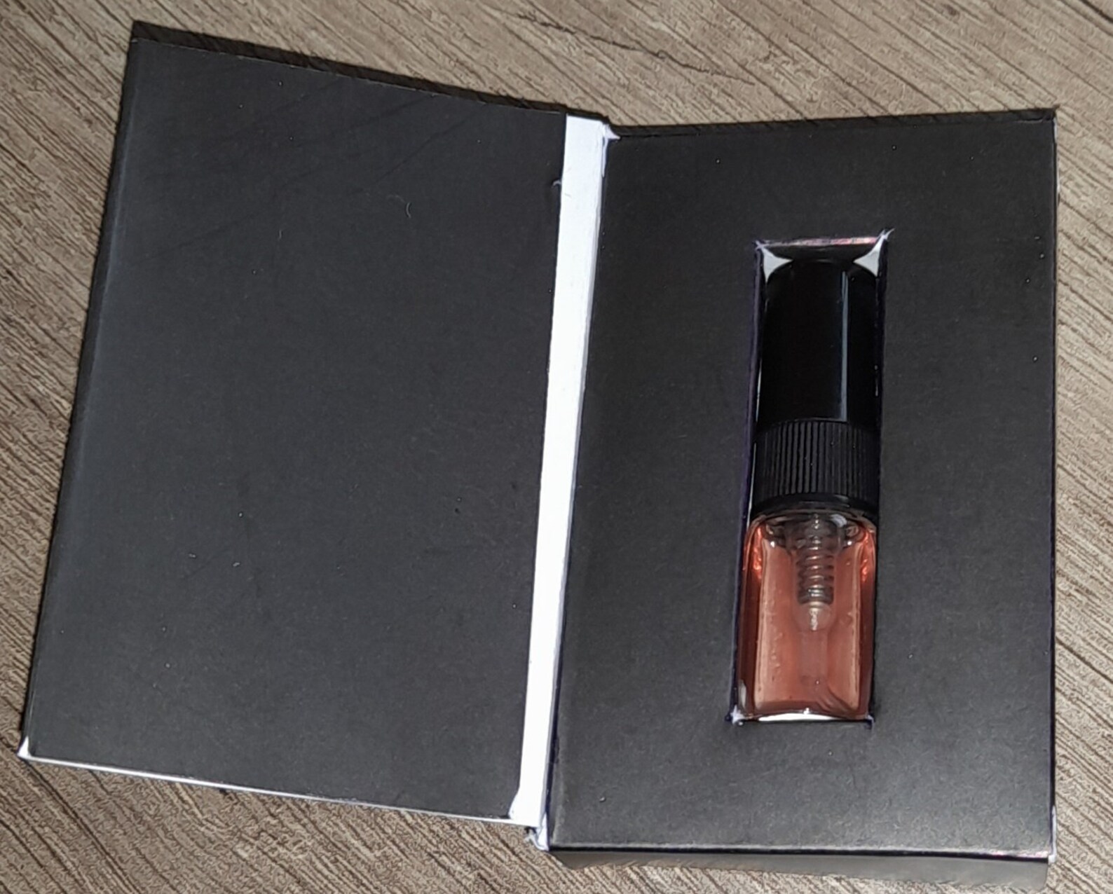 JULIE'S PUSSY , Real Vaginal Scent of a French Nurse Lady for Your Smell Fetish, Aphrodisiac ...