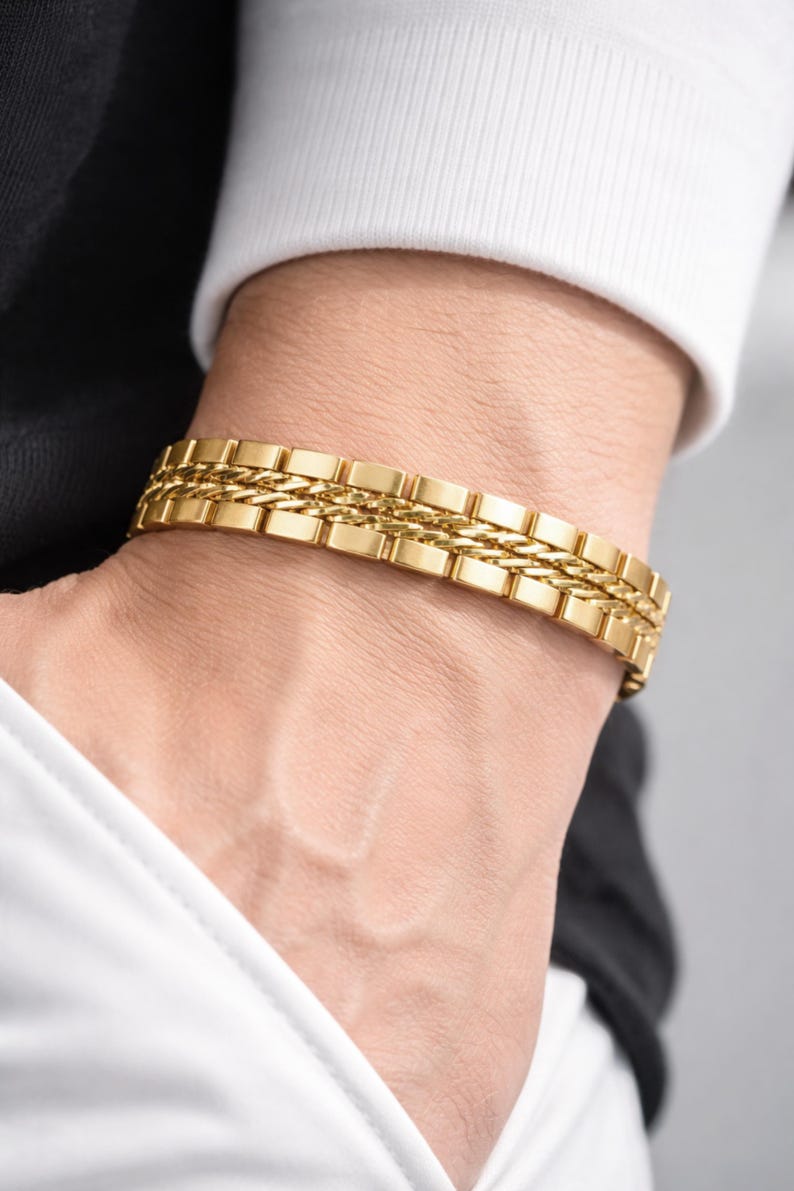 Men’s Stainless Steel Chunky Link Bracelet in Gold, Silver or Two Tone ...