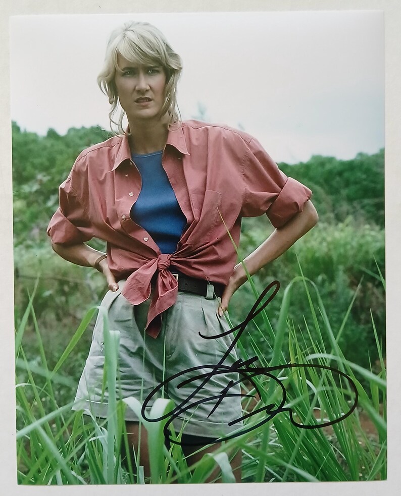 Laura Dern Signed 8x10 Photo - Authentic Autograph W/ A1COA - Etsy