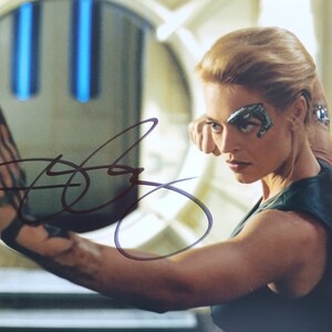 Jeri Ryan Signed 8x10 Photo Authentic Autograph W/ A1COA - Etsy