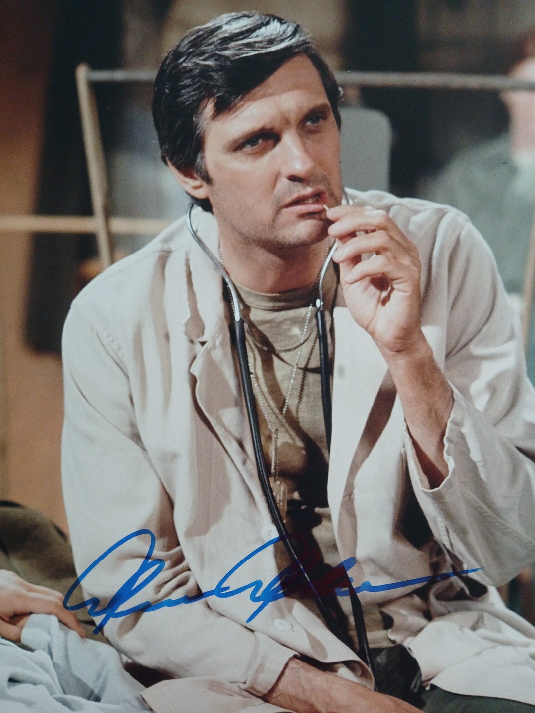 Alan Alda Signed 8x10 Photo - Authentic Autograph W/A1COA - Etsy