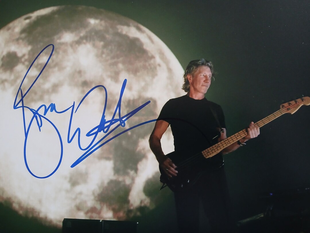 Roger Waters Signed 8x10 Photo - Authentic Autograph W/ A1COA - Etsy