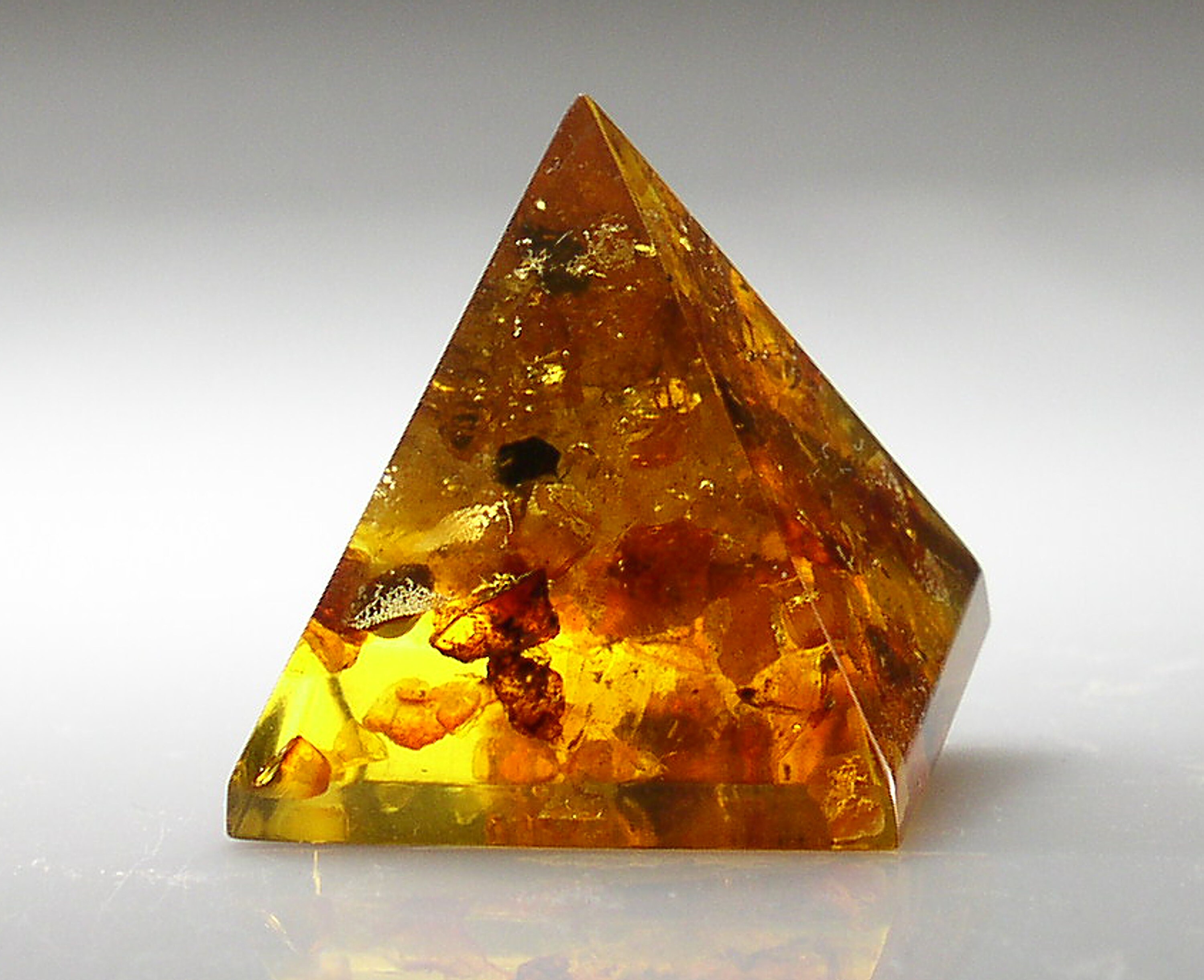 Amber Pyramid Middle Size - Etsy