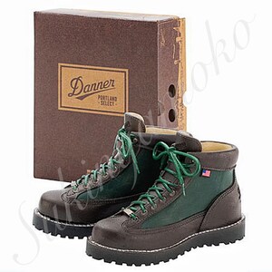 World Classic Miniature Scale Shoes Collection (rement) - Individual ...