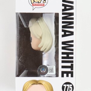 Vanna White Authentic Signed Funko Pop #775 W/ Beckett COA - Wheel of ...