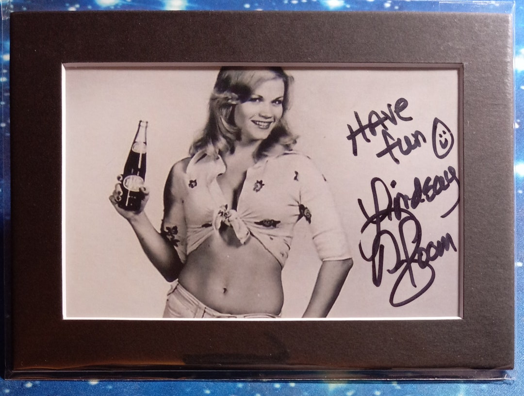 Lindsay Bloom 4x6 Authentic Signed Photo With A Frame Ready 5x7 Matting + 3rd Party ...