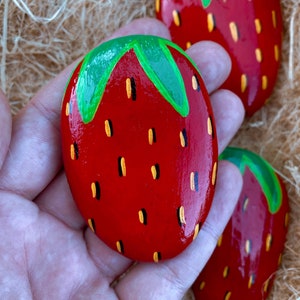 Strawberry Garden Stones Strawberry Rocks Painted Rocks Strawberry - Etsy