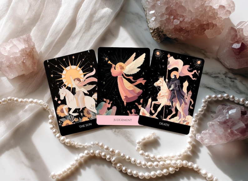 Dark Bloom Tarot Deck – 78 Tarot Cards With Guidebook & Pouch | Gothic ...