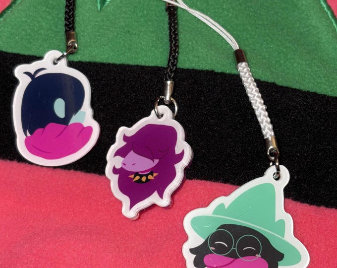 DELTARUNE Kris Susie Ralsei Acrylic Phone Charms - Etsy