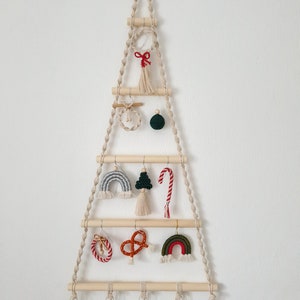 Large Macrame Christmas Tree With Festive Ornaments - Etsy