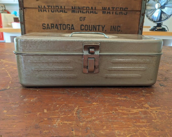 Vintage Union Steel Utility Chest Pat No 3151566, Tan Toolbox, Storage ...