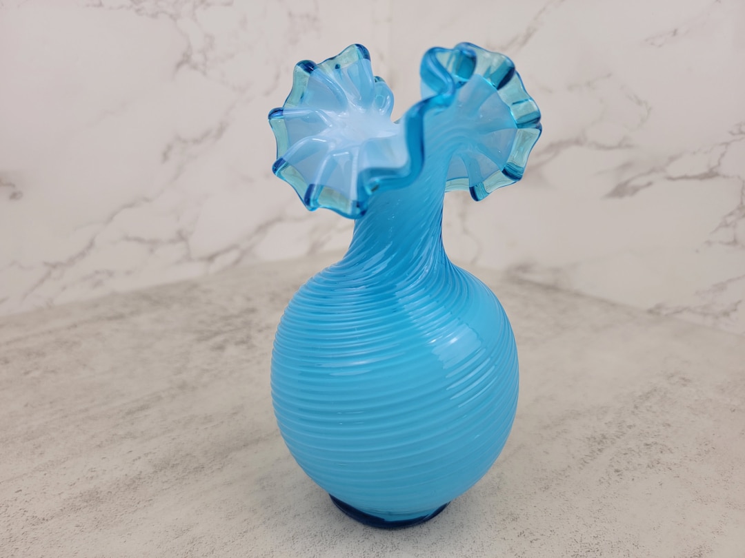 Antique Cased Glass Spiral Ribbed Vase With Aqua Crest Ruffled Rim ...