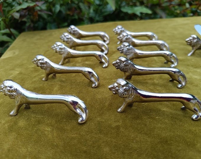 12 Vintage French Lions Knife Holders in Silver Metal Modern Stylized ...