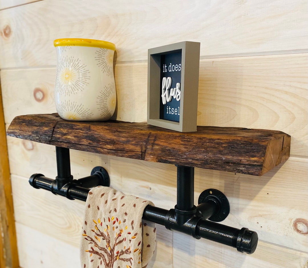 Rustic Hand Hewn Wood Shelf with Pipe Towel Rack - Etsy Österreich