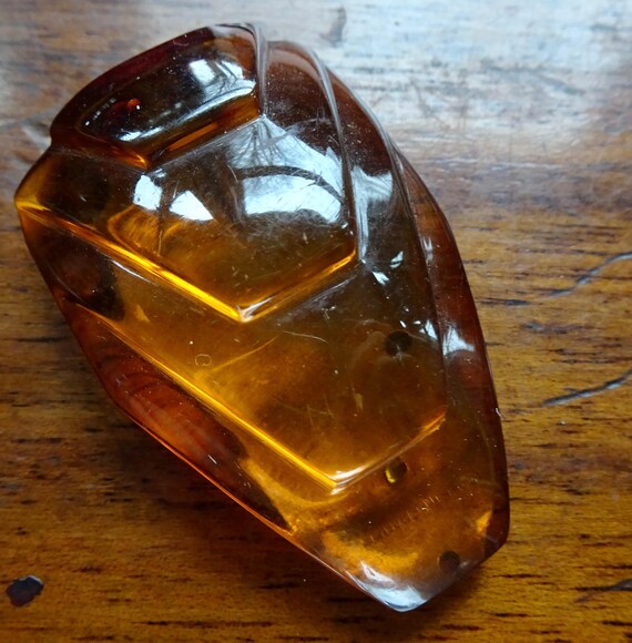 antique art deco prystal amber BAKELITE carved geomet… - Gem